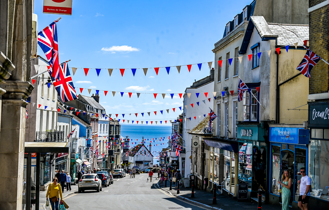 Pictures | 6 Church Street Lyme Regis DT7 3BS